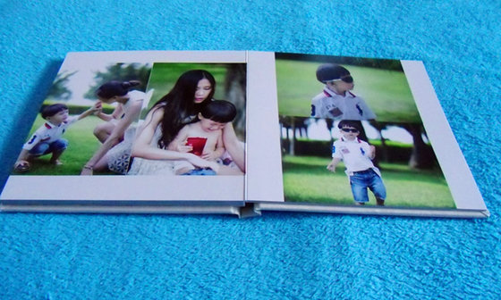 Custom 12 x 8 White Leather Child / Pet Flush Mount Photo Album Scratch Resistant