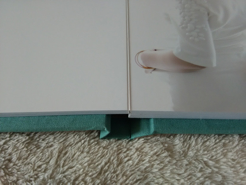 Custom 8 x 10 Fabric Covered Photo Albums Flat Spine For Women