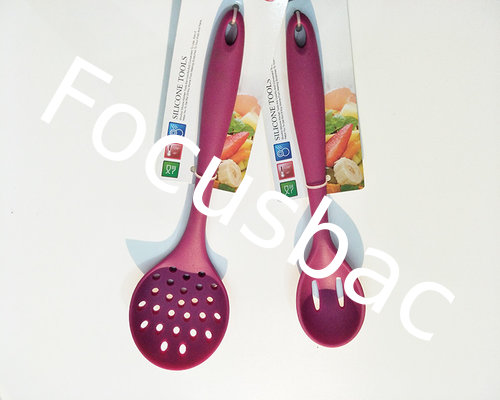 custom different types Hygienic Culinary Silicone Slotted Spoon kitchen utensil set supplier