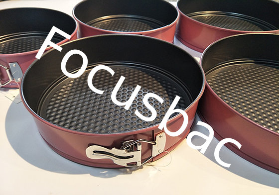 amazon hot sale bakeware round non stick carbon steel springform pan for cake baking supplier