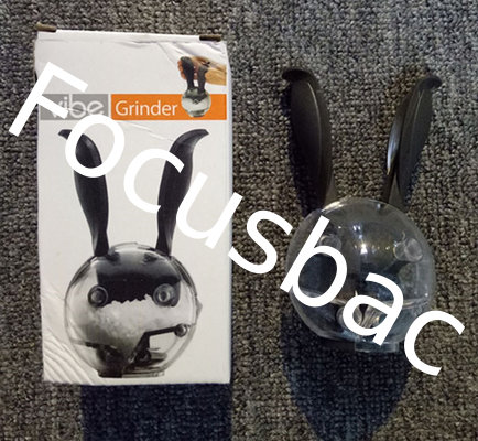 FB132910 Creative Rabbit shape easy operate manual grinder PS/ABS material supplier