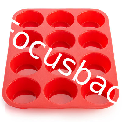 Non-stick Heat Resistant Food Grade BPA-Free Bakeware Silicone 12-Cup Muffin Pan cake mold supplier