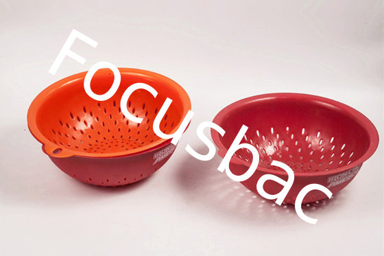 FBAB302 for wholesales BPA free colander with wide edge and hook supplier