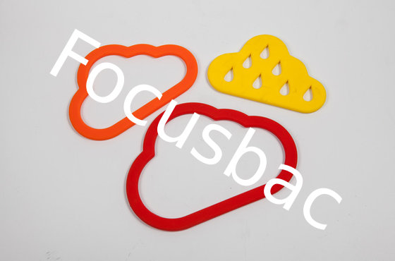 FBAB50228 for wholesales silicone set of 3 clouds shape heat resistant pads supplier