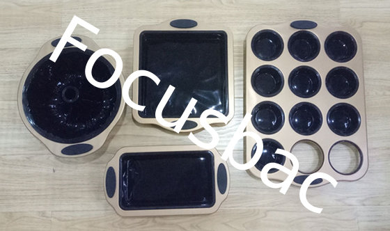 FBTZ1112 for wholesales set of 4pcs silicone/carbon steel muffin/loaf/square/bundt bakewares supplier