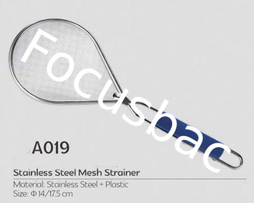 New design kitchen helper stainless steel mesh strianer with wooden handle supplier