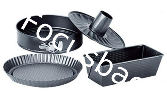 baking tool set pizza pan muffin pan loaf pan and Roaster bakeware set supplier