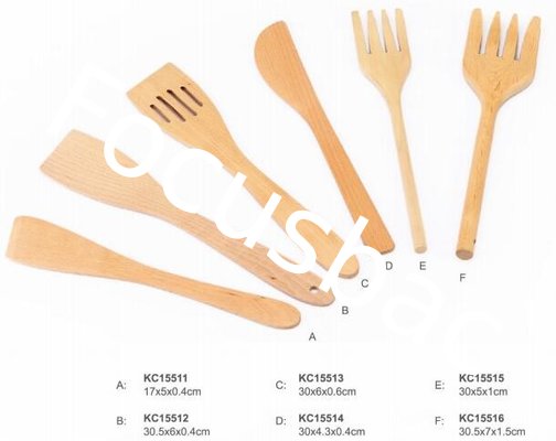 FDA customized/wholesale kitchen wood handle soup scoop With Handle supplier