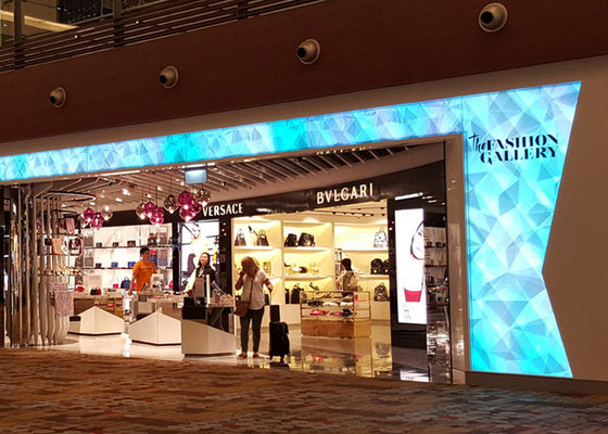 China 4000cd / m² Indoor Full Color LED Display flexible Video Screen 6mm Pixel pitch supplier