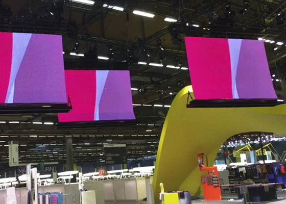 China 3.9mm 180 degrees bendable LED display for events, similar to Barco supplier