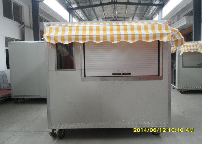 Outdoor Coffee Kiosk Street Coffee van With Colorful Awning