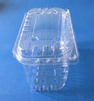 Disposable plastic strawberry grape packaging box PET food grade fruit packaging box Made in China FDA EU approved