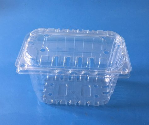 Disposable plastic strawberry grape packaging box PET food grade fruit packaging box Made in China FDA EU approved