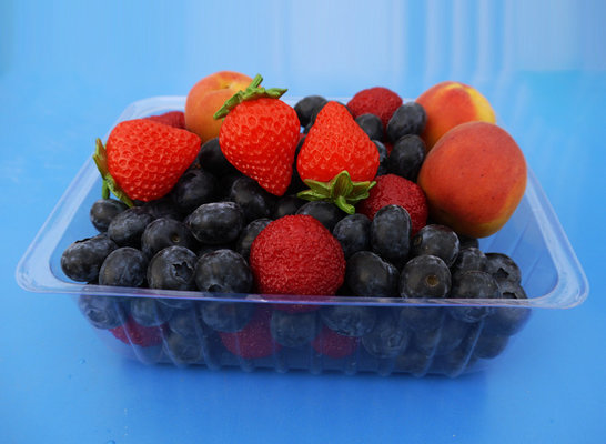 Manufactury Disposable plastic fruit tray 300 grams 500 grams 1000 grams fruit tray Vegetable packaging tray FDA approve