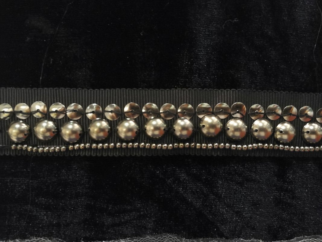 Handmade beaded trimming on grosgrain tape for for fashion clothing