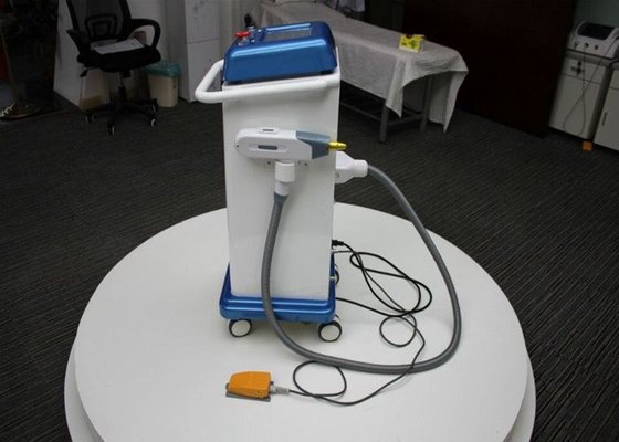 pulse wideth 8ns±2ns 800W Q Switched ND Yag Laser Tattoo Removal Machine