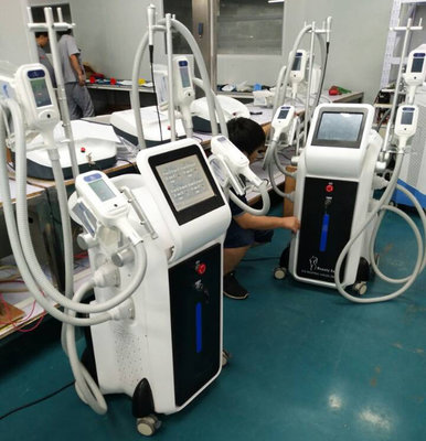 accurate time temperature and vacuum control 4 head coolplas cryolipolysis machine