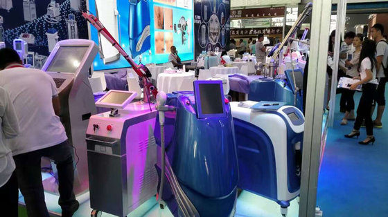 2500W carbon Peel pore removal black doll skin rejuvenation 2018 NEW DESIGN PICOSECOND LASER