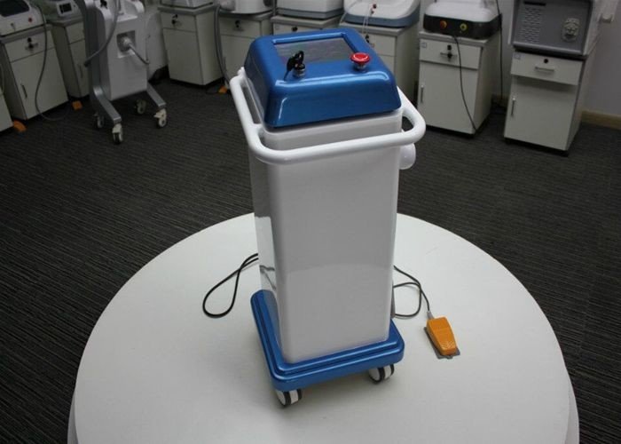 Removal endogenous pigment 800W Q Switched ND Yag Laser Tattoo Removal Machine