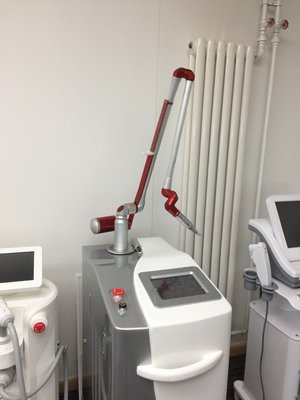 High power 1500mj 12 inch big color screen Cheap Q-switch Laser Tattoo Removal machines