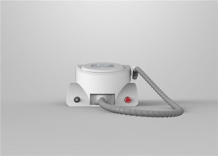 super cooling system make treatment more comfortable AC220V±10% 15A 50HZ , AC110V±10% 30A 60HZ  epilator pulsed light