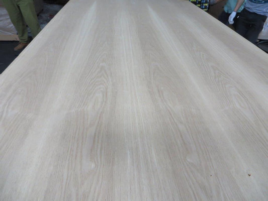 VENEERED PLYWOOD, TROPICAL HARDWOOD CORE.use for decoration,kitchen cabinet,wardrobe,cupboard,bathroom cabinet,etc.