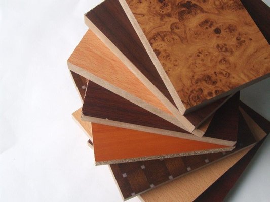 4x8 melamine laminated mdf board.MDF for furniture,door skin MDF,flooring MDF.12mm 15mm 18mm