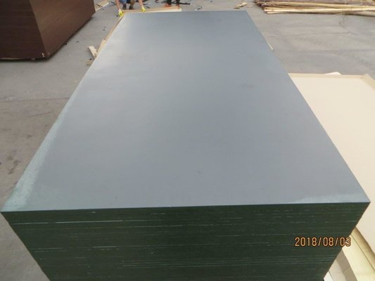 BLACK FILM FACED PLYWOOD  Black film faced plywood,MR glue,poplar core,black film or black printed film  Film faced shut
