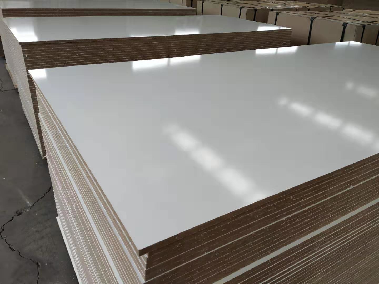 MDF Board Suppliers for Dubai, Sharjah UAE