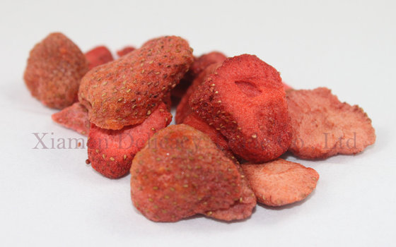 Safe Healthy Freeze Dried Strawberries Fruit Slices Natural Frozen Dried Fruit