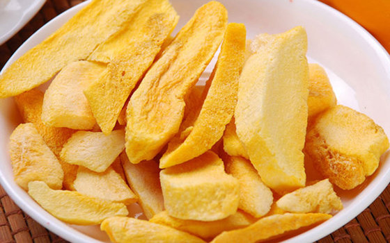 Sweet Freeze Dried Mango Fruit Slice Snacks Backpacking Food Freeze Drying Mangos