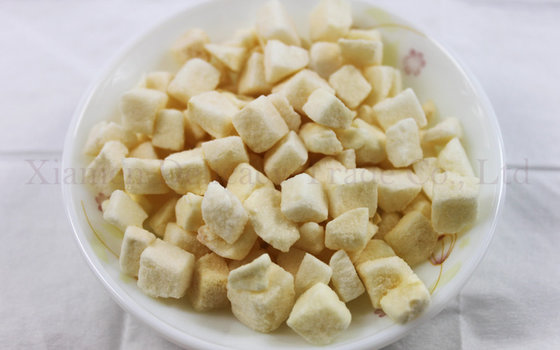 Delicious Freeze Dried Fruit Freezed Dried Apple Dice 6*6*6mm for Baking