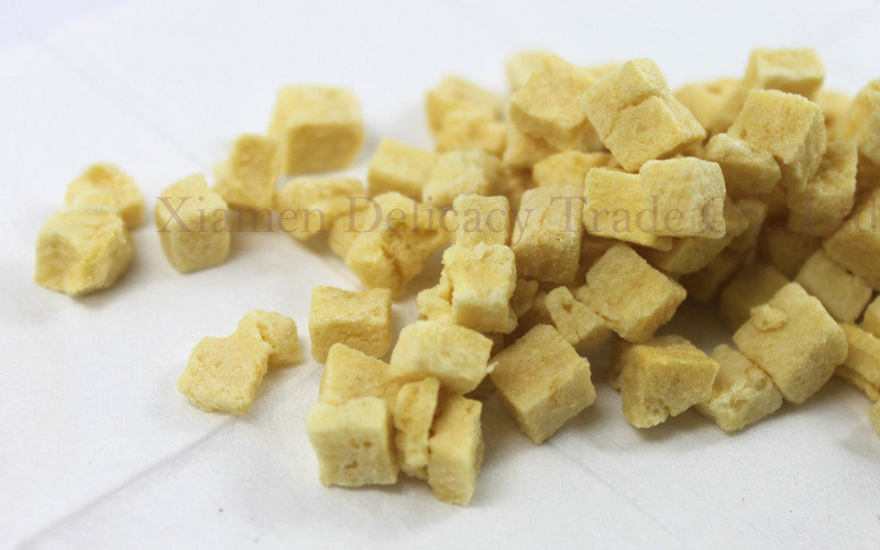 Weight Loss Healthy Food 6mm Freeze Dried Fruit Diced Mango for Cake Baking