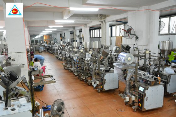 Sachet packing machine,Sachet packaging machine,Sugar sachet packaging