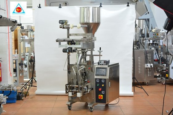 High Efficiency Low Cost Manual Small Automatic Volumetric Food Puff Rice Corn Flakes Namkeen Snack Packing MachIne
