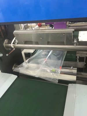 Taichuan knife/spoon/fork pillow packaging machine, disposable plastic cutlery sets wrapping machine