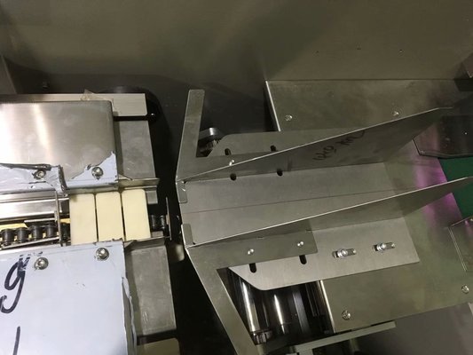 Automatic Horizontal disposable plastic cutlery set spoon Fork knife packing machine