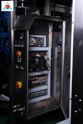 hot sell good accurately automatic grain sugar coffee bean,rice ,sachet,snack,salt packaging machine