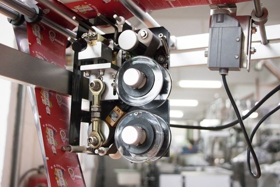 Automatic High speed milk pwoder pouch packaging machine