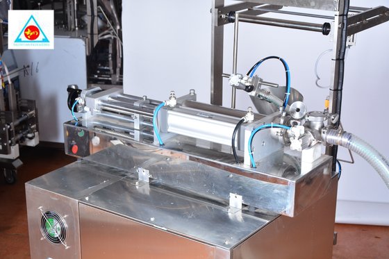 Automatic Multihead Filling Ice Pop/ice lolly/ soft bottle spray filling and sealing machine for Juice