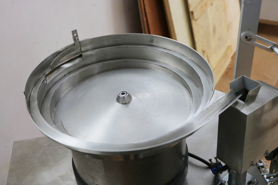 Autompatic screw nut/screw hardware parts/industrial parts packaging machine With Counting