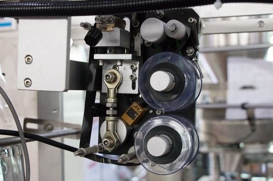 high accuracy factory price Autompatic tomato ketchup /fruit juice packing machine