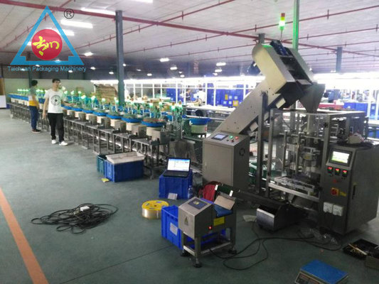 99% High accuracy Autompatic screw nut/screw hardware parts/industrial parts packaging machine  With Counting