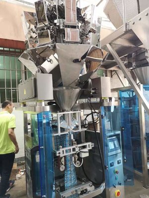CE Provided 500g Powder Particle Spice Digital Control Weighing Filling Machine