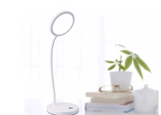 Eyes Protecting 360° Free Lighting Angle Lithium Battery Chargeable Desk Lamp LED Table Lamp