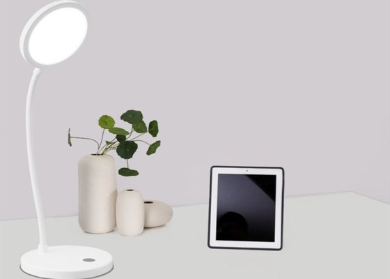 Eye Care Rechargeable Desk Lamp Touch Control Desk Lamp Built - In Battery