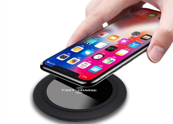 Portable Ultra Thin Metal Round Shape Qi Universal Fast Phone Wireless Phone Charge Pad Base