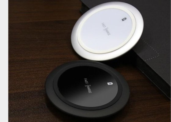 Portable Ultra Thin Metal Round Shape Qi Universal Fast Phone Wireless Phone Charge Pad Base