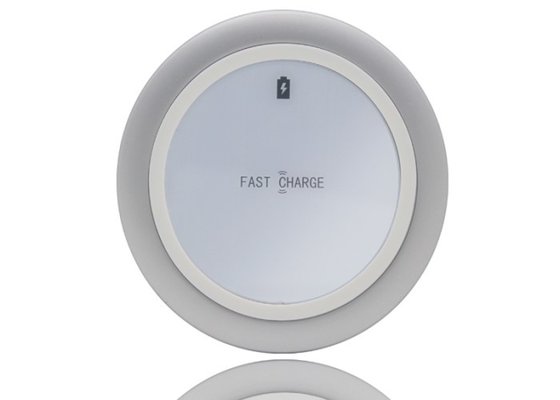 Electric Cool Electronic Gifts Fast 10W  Wireless Charging Pad Anti - Slip Strap Mat