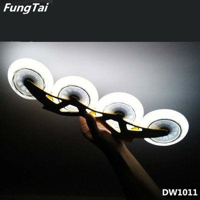 LED Light PU Wheels for Roller Inline Skate Shoes 90mm 100mm 110mm Speed Wheels Available Stock (DW1011)